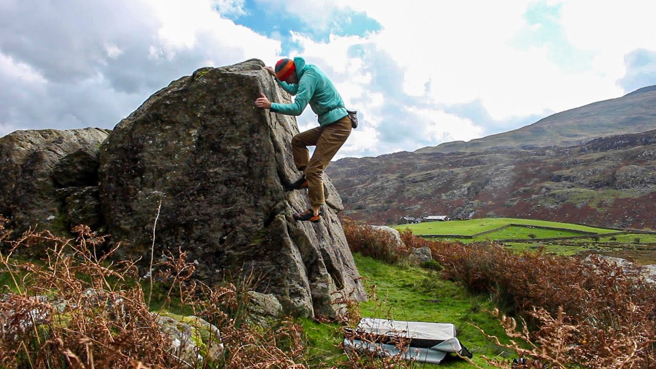 Climbing movement skills - small steps - YouTube