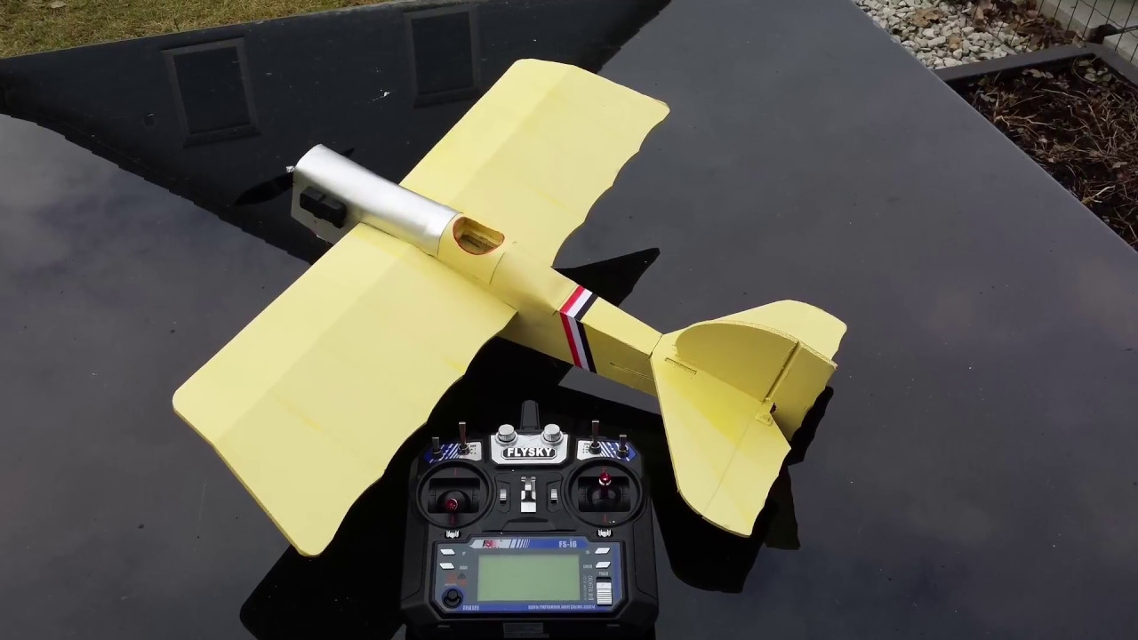 FT Mini Scout - Erstflug^2 - YouTube