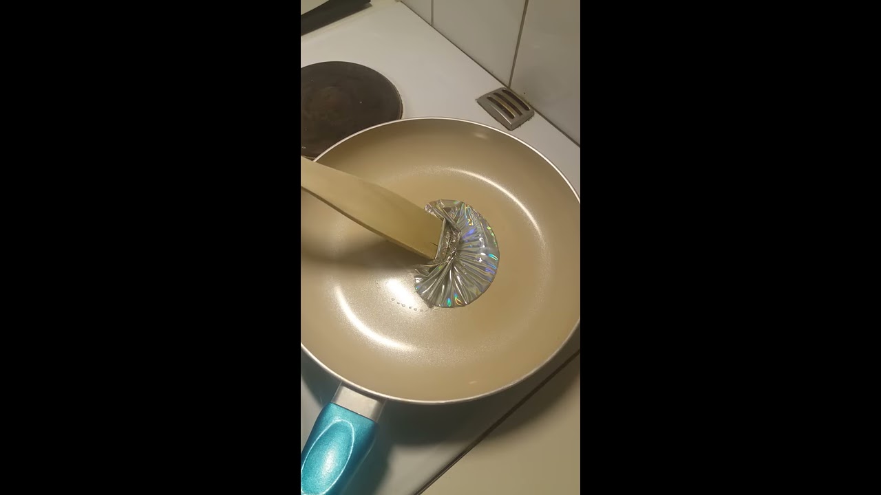 Melting cd - YouTube