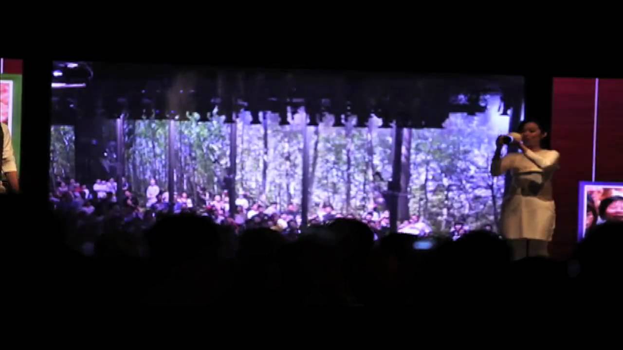 Canon Wonder Camera Concept displayed at Expo 2010 - YouTube