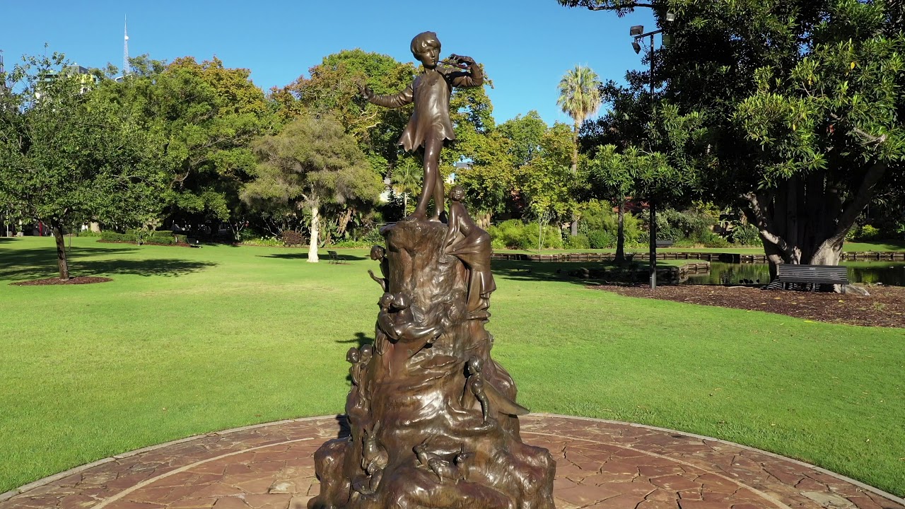 Glimpses of Perth. Episode #3 - Queens Gardens. 4K Ultra HD. - YouTube