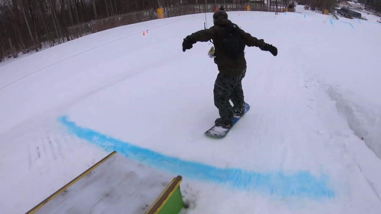 Ski & Snowboarding - Mount St Louis Moonstone, BARRIE, ONTARIO, CANADA ...