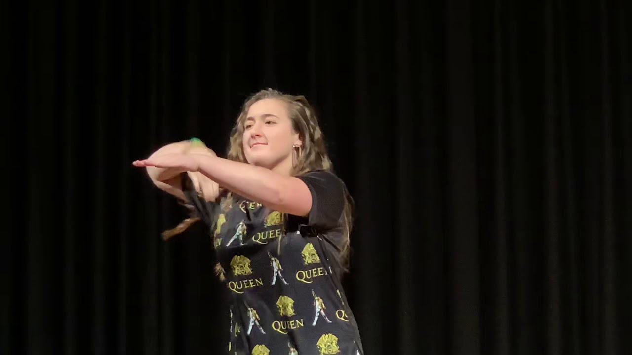 Ella performs Bohemian Rhapsody in American Sign Language 🤟🏼🎶 - YouTube