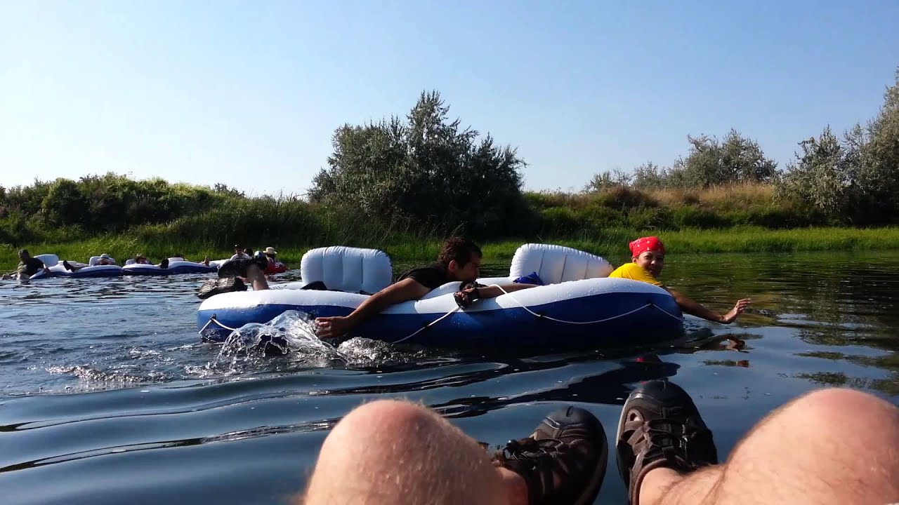 Floating on the Yakima river - YouTube