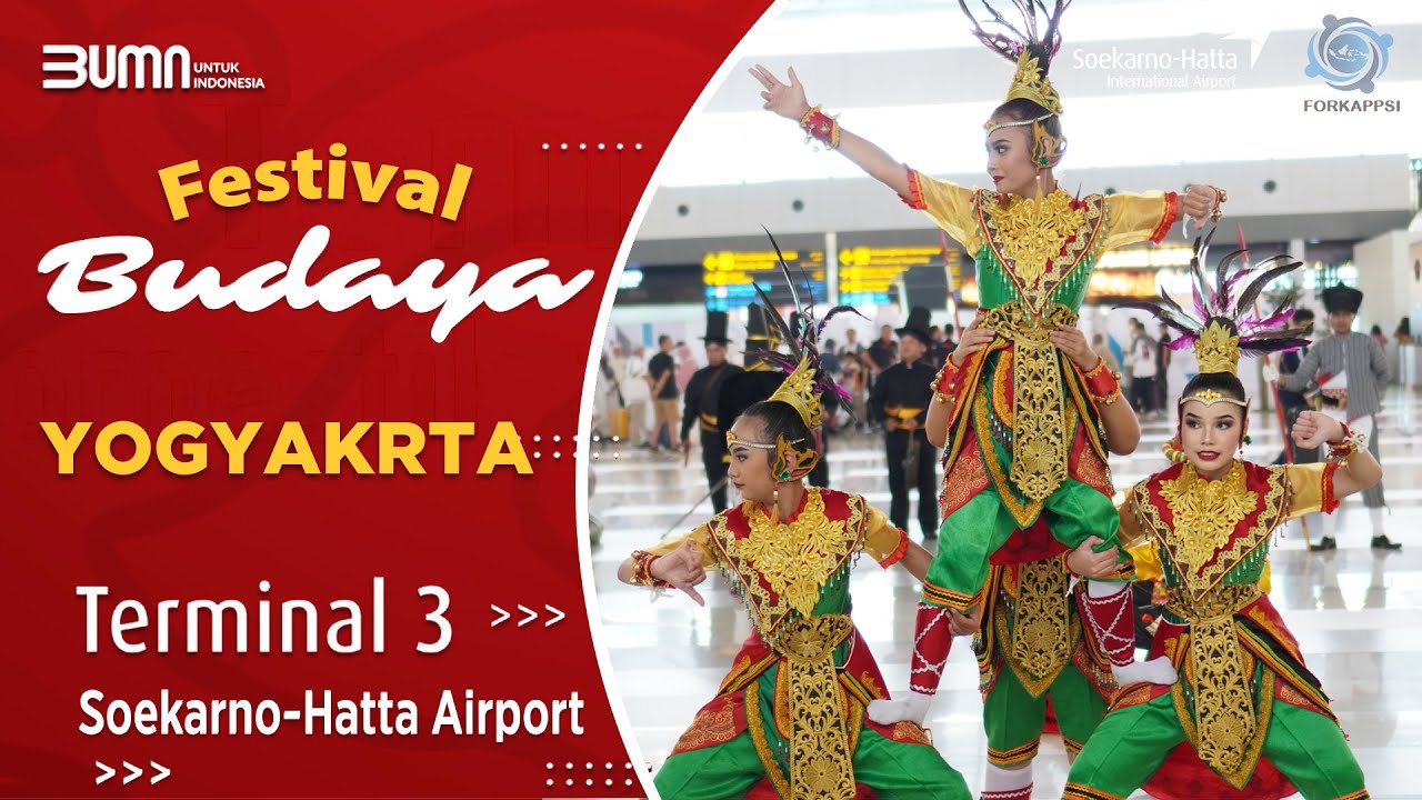 Tarian Jemparing yang Menusuk Hati Pengunjung Bandara Terminal 3 - YouTube