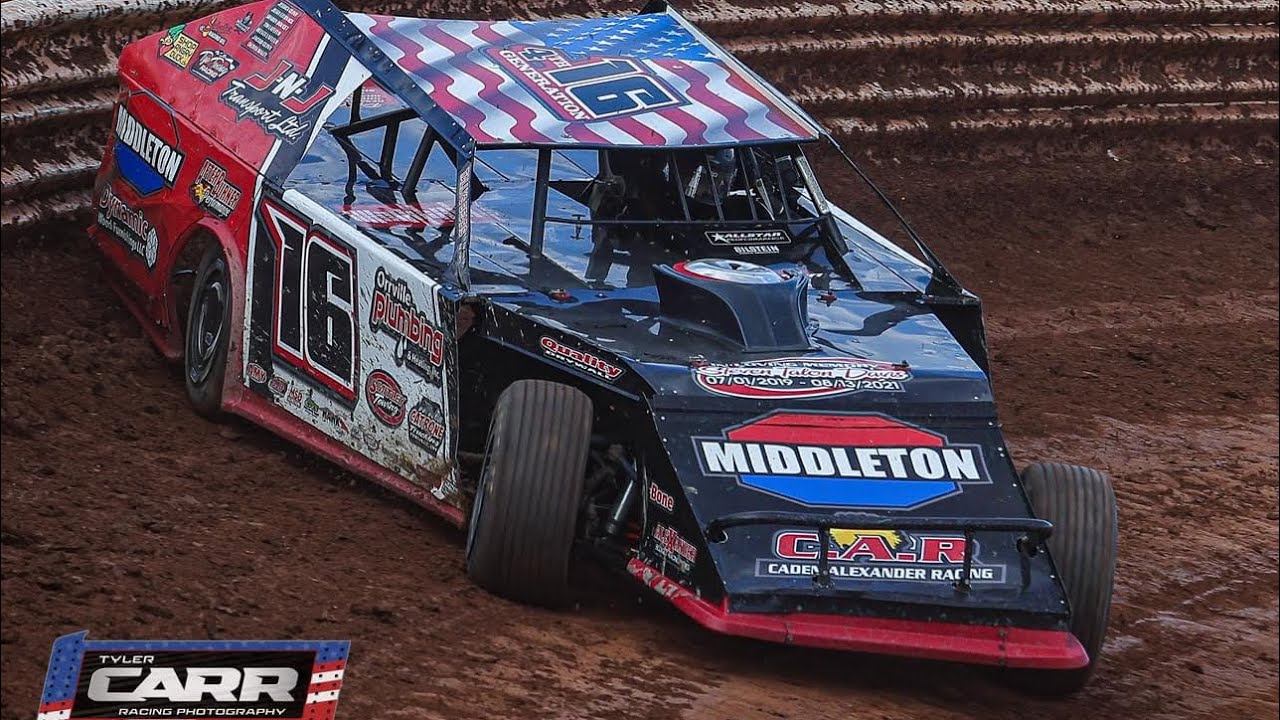 Caden at midway speedway - YouTube