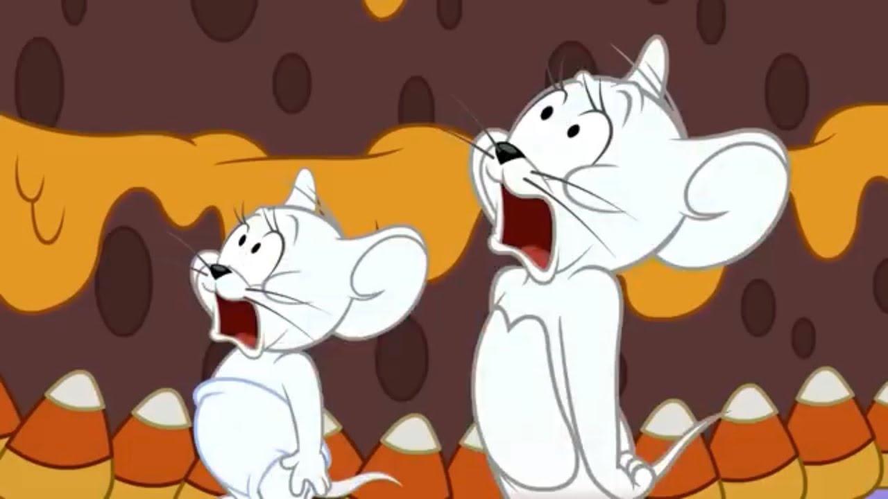 Jumpscare by Tom the Cat!! Ahh!!! - YouTube