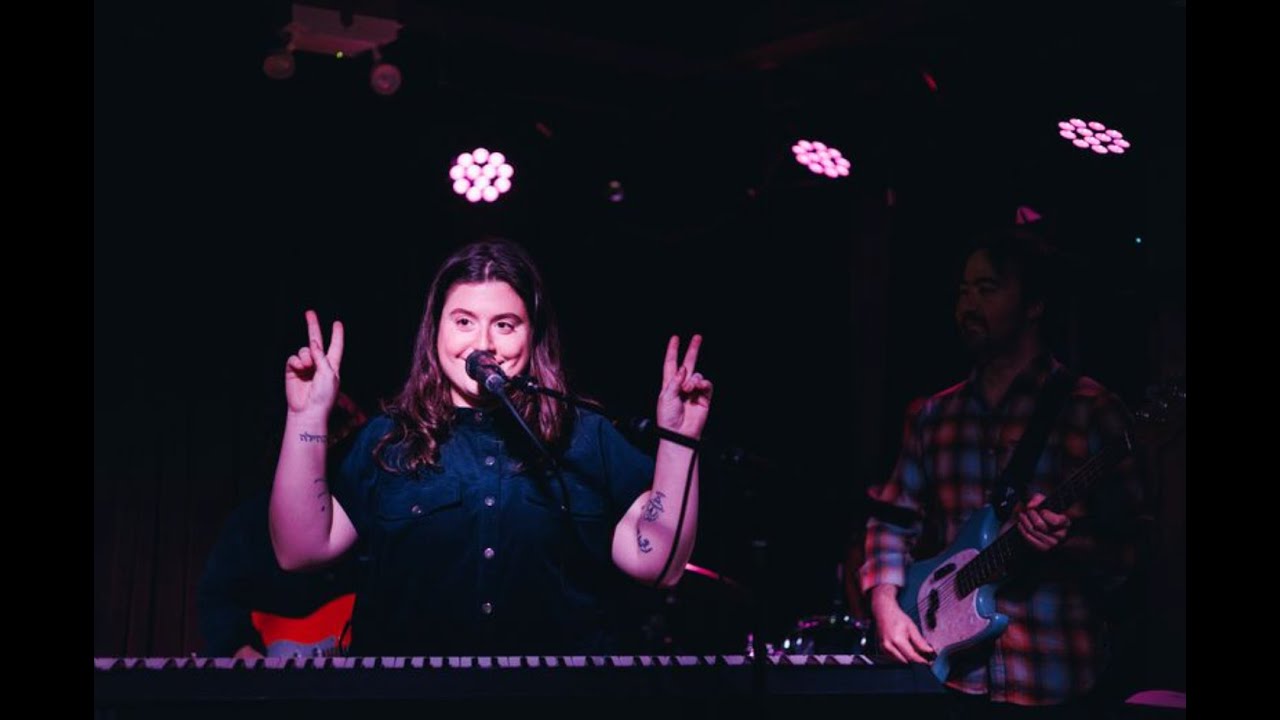 "Morning" by Emma Jayne [live in NYC, 2023] - YouTube