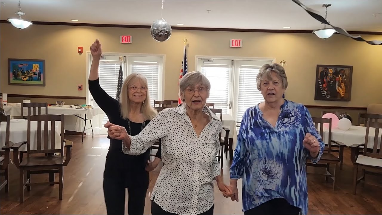 "Senior" Prom 2022 - YouTube