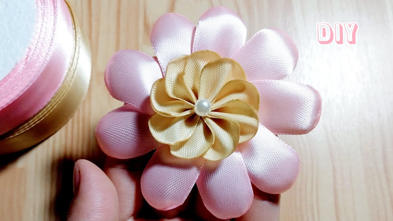 Kanzashi ribbon flower tutorial/Satin ribbon craft/Ribbon flowers easy ...
