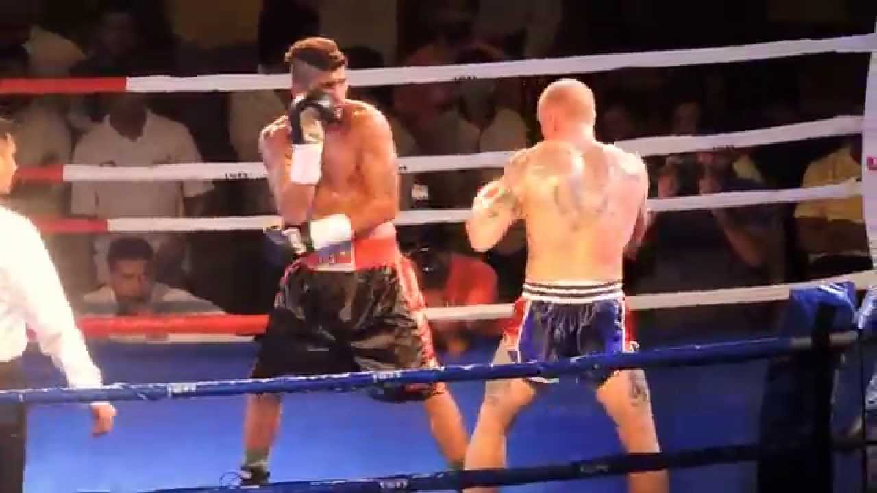 Dilbagh Boxing at select city walk ,New Delhi - YouTube