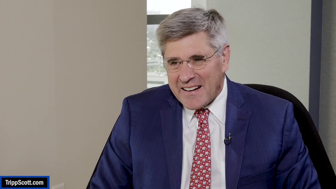 A Conversation with Economist Stephen Moore - YouTube