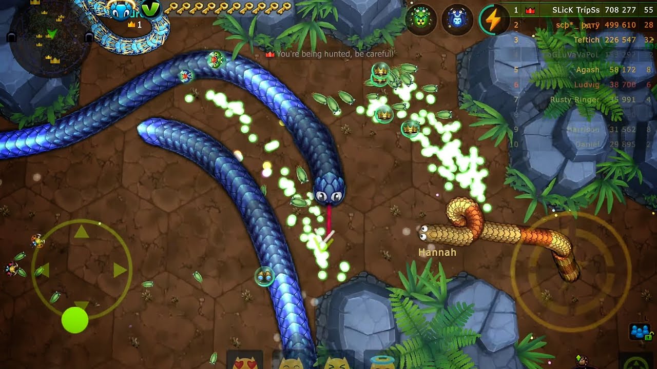 Little Big Snake - Easy strategy surviving as rebel, holding the center ...