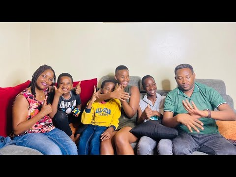 Story time.Kubura umwana muri CarFreeZone, Akabati kugwa ku bana ...