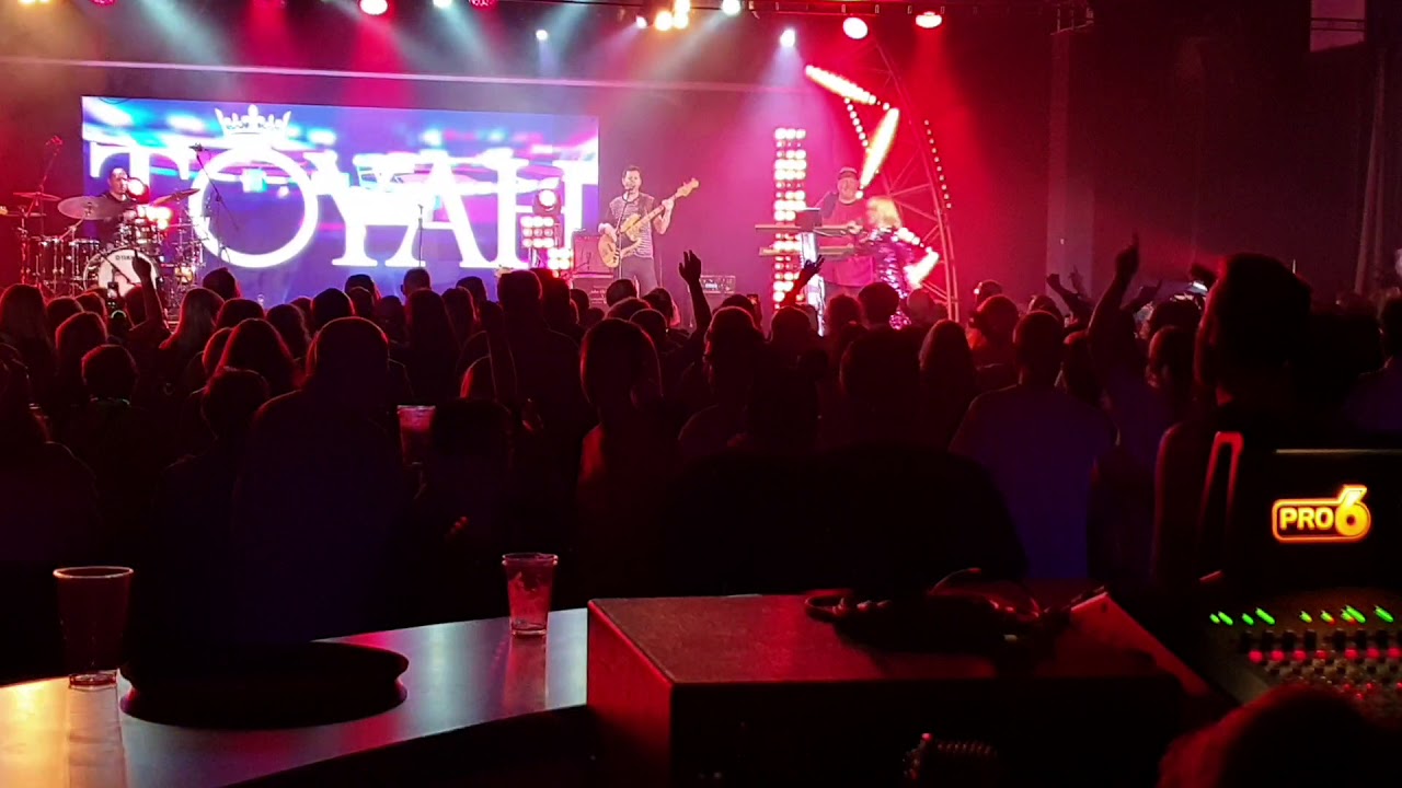 Toyah at Butlins Absolute 80s Weekend 6th October 2019 - YouTube