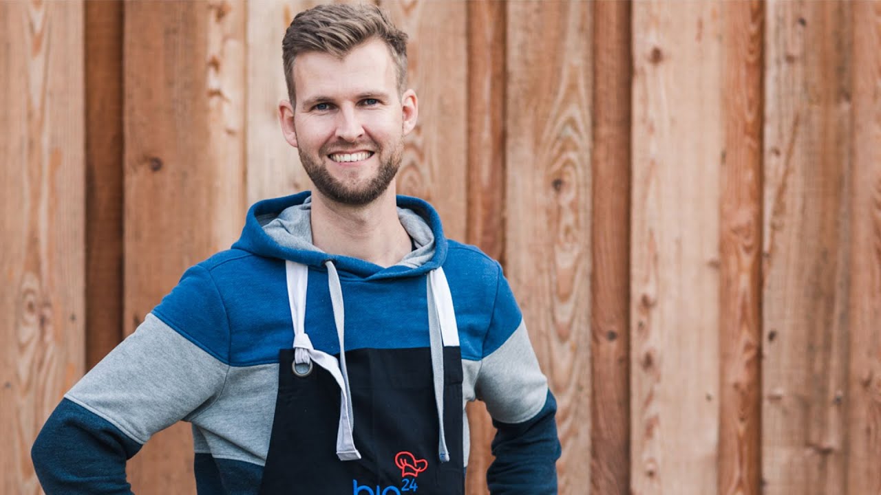 Bio24 und Social Entrepreneur - Pitch von Maximilian Voß - YouTube