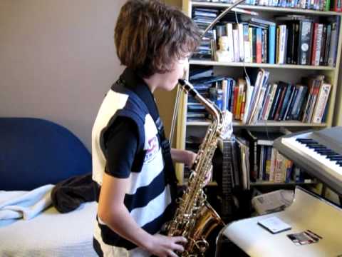 Ashton'sSax.MOV - YouTube