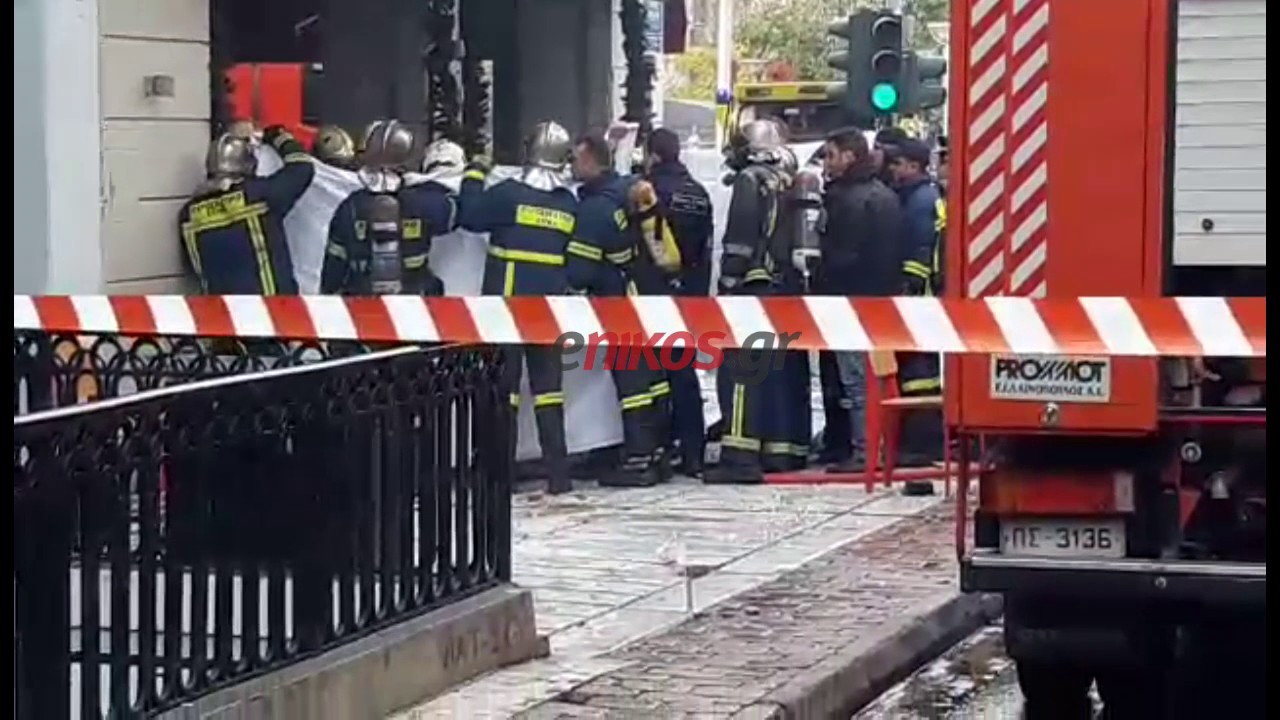 ΜΙΑ ΝΕΚΡΗ ΑΠΟ ΤΗΝ ΕΚΡΗΞΗ ΣΤΗΝ ΠΛΑΤΕΙΑ ΒΙΚΤΩΡΙΑΣ - YouTube