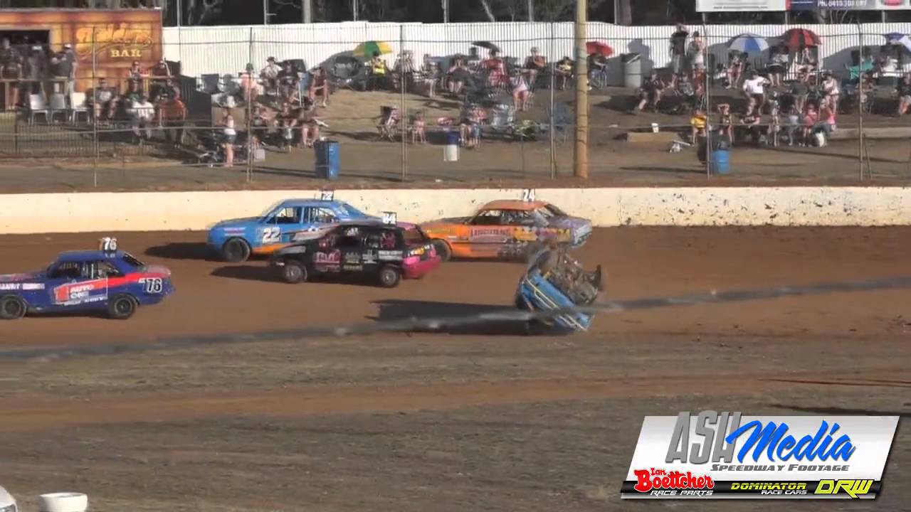 Junior Sedans: Zoe Young Rollover - Carrick Speedway - YouTube