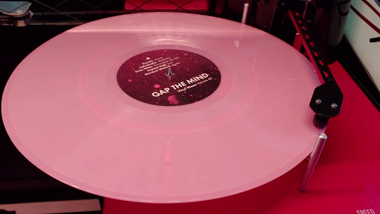 How to play both sides of a Vinyl Record - YouTube