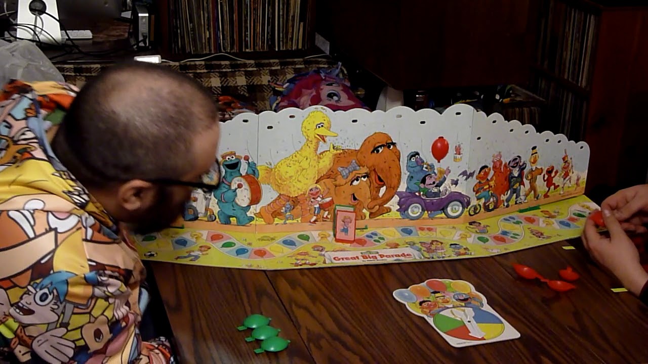 Jake & Owen play: Sesame Street Great Big Parade Game - YouTube