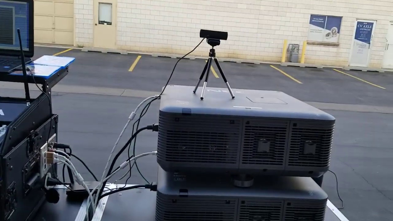 Automatic Projector Stacking with VXP's Premium Pro AV Workstations ...