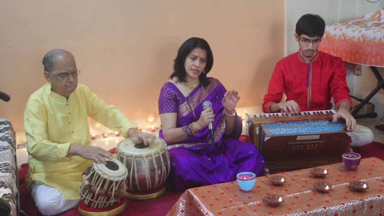 Hridayi Preet by Manjusha Joshi, Diwali Pahat 2020 - YouTube