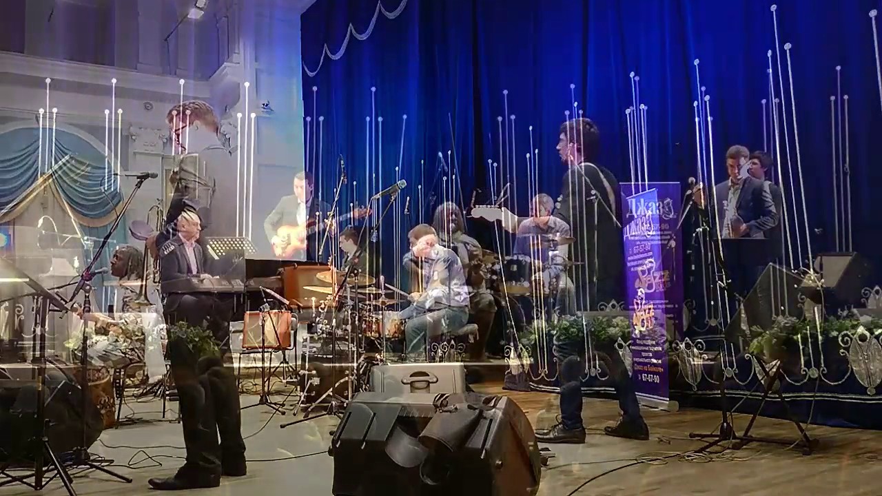 GREGG KOFI BROWN & Doc jazz - YouTube