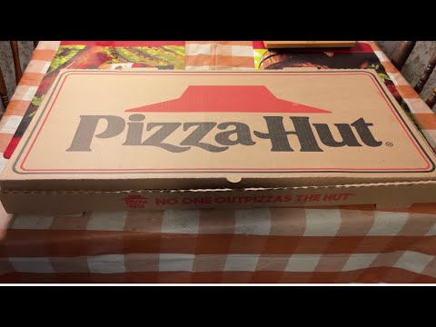 Pizza Hut “Big Dinner Box” review. - YouTube