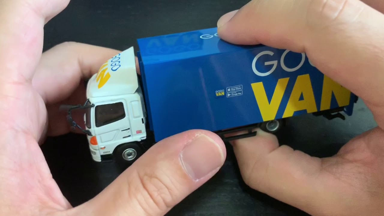 微影 Tiny Hino500 Box Lorry GoGoVan unboxing 日野500 GoGoVan 貨車 開箱 - YouTube