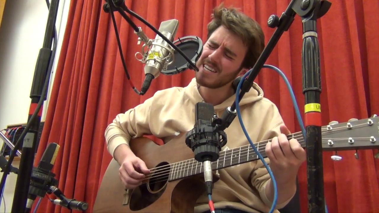 Hallelujah ~ Acoustic Cover by Andrew Marshall - YouTube