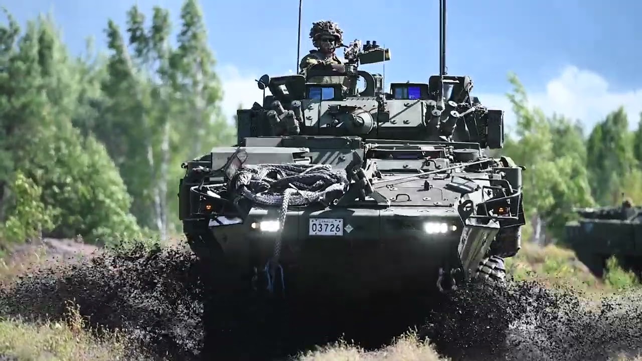 LAV 6 Video - YouTube