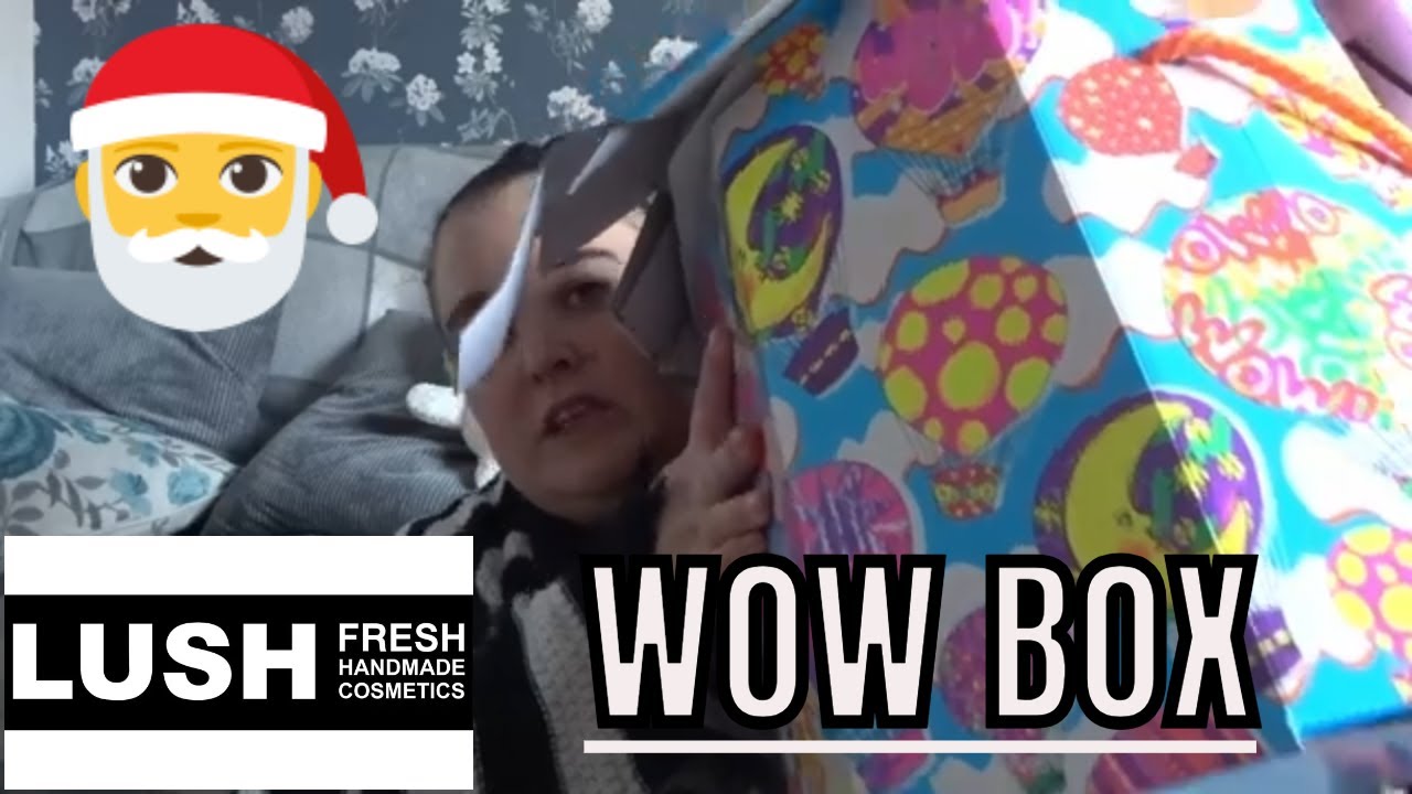 LUSH WOW GIFT BOX UNBOXING! - YouTube