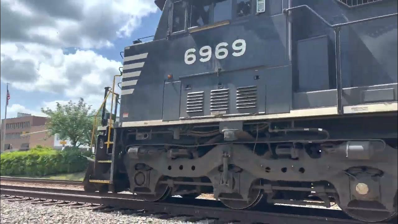 Warm Day of Railfanning Between Greensboro & Thomasville NC Feat: Amtrak 130 ACe leaders & More ...