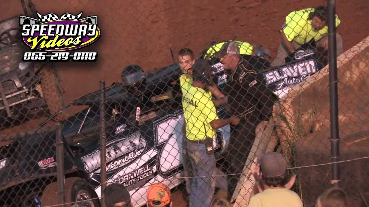David Miley BIG WRECK @ 411 Motor Speedway - YouTube