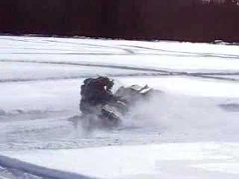 skandic 440 turn - YouTube