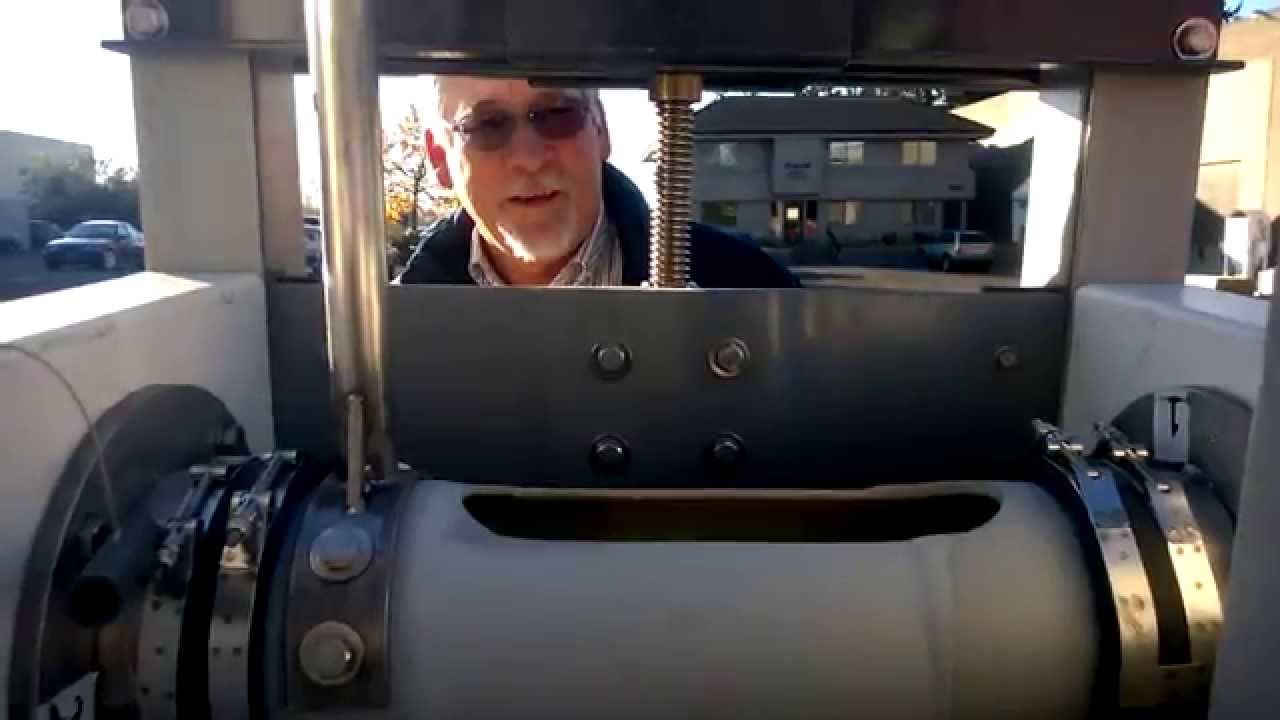 What is a Scum Skimmer? - YouTube