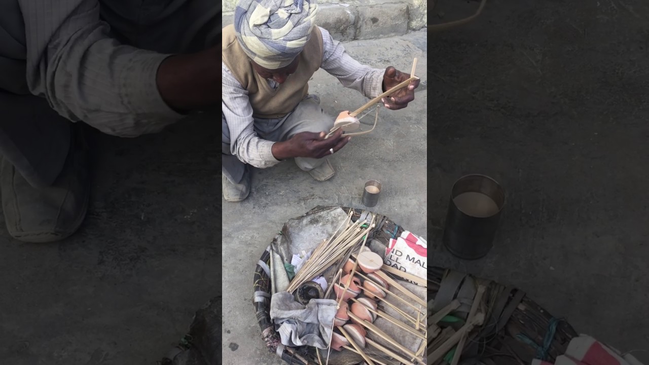 Art of hand with Tumbi (Punjabi old music instrument) Hand made by ...