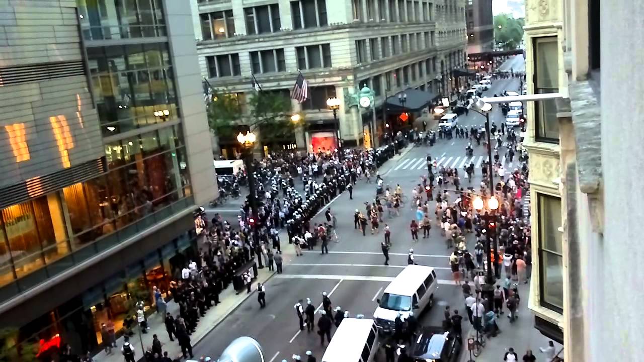 NATO Chicago 2012 Protest March Through Loop - 1 - YouTube