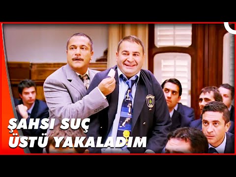 Kopya Çekiyordu Oyuncak Ayı! I Hababam Sınıfı: Üç Buçuk