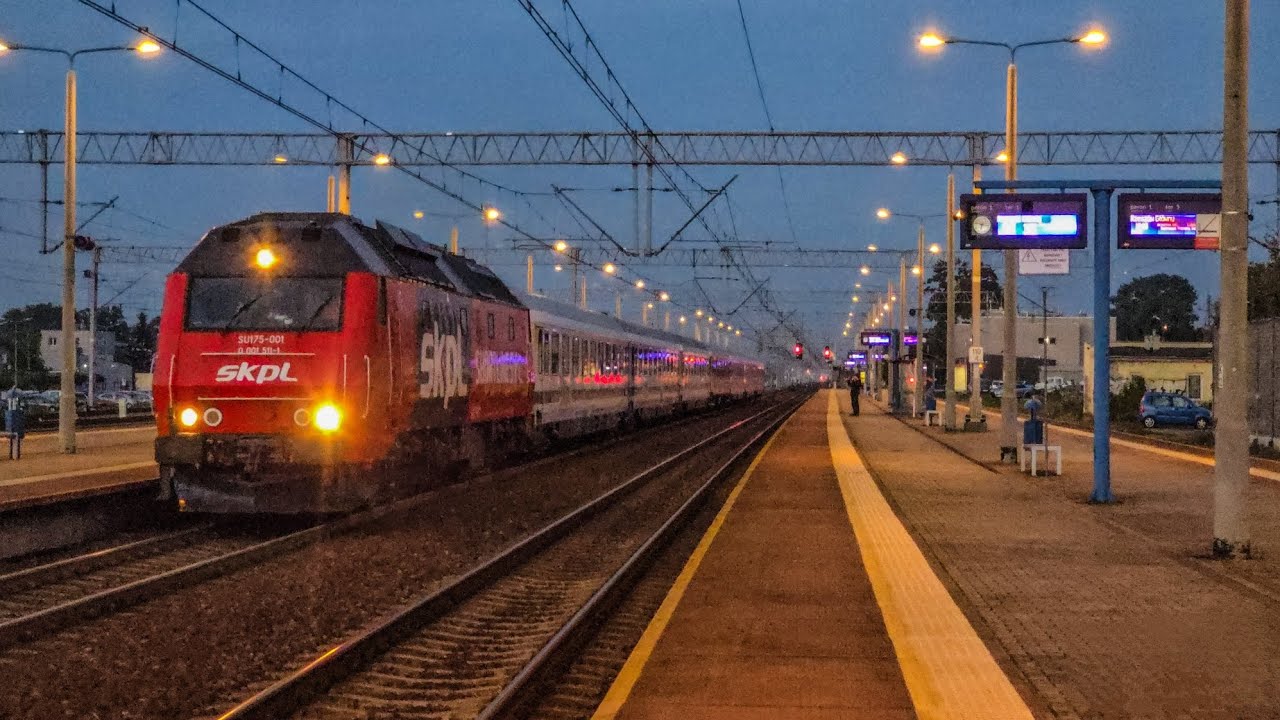 Odjazd Specjalnego Pociągu SKPL z lokomotywą SU175 ze stacji Dębica ...