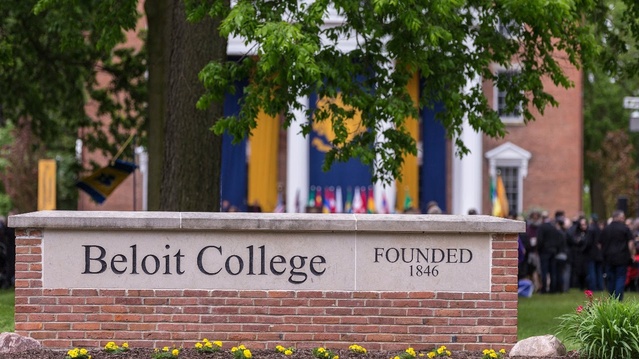 Beloit College 2021 Friday Commencement Ceremony - YouTube