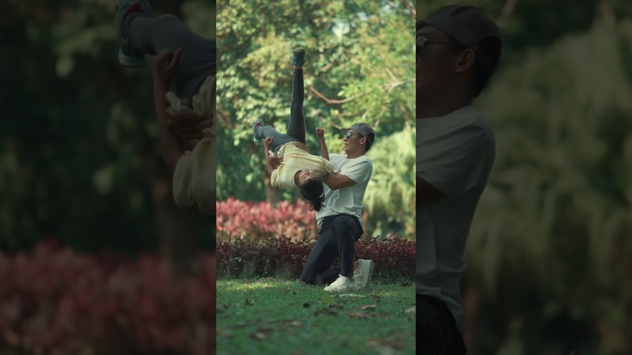 Backflip Kali Split Di Udara - YouTube