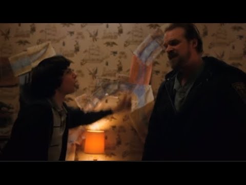 Mike and Hopper hating eachother 😂 - YouTube