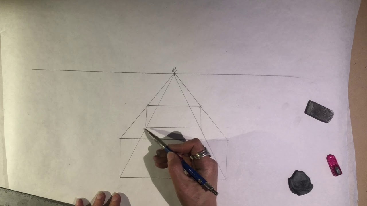 Demonstration of Drawing a Wheel in One-Point Perspective. - YouTube