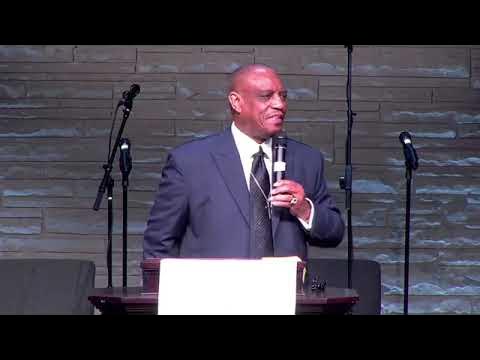 The Walking Bible , Rev. Dr. Frank Ray preaching at Mount Gilead Missionary Baptist Church - YouTube