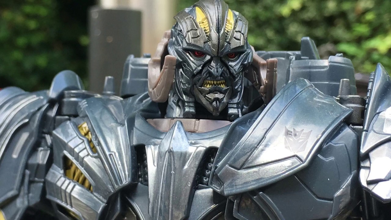 Tutorial: TLK Leader Class Megatron Battle Mask Gimmick - YouTube