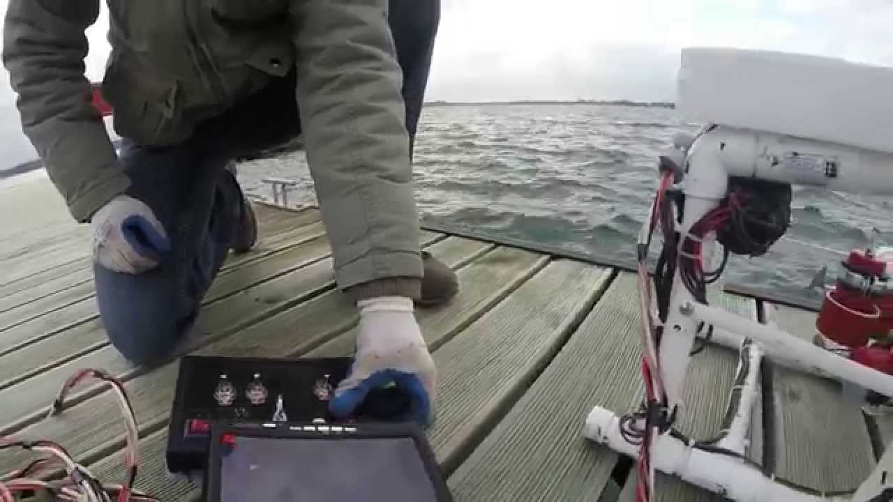 Homemade Submarine ROV first testing - YouTube
