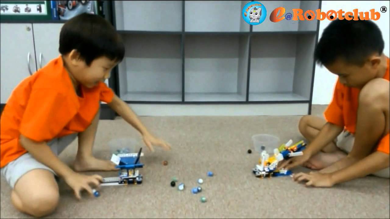 [e@Robotclub] Fan Qing Ping's 'Powered Marbles Shooting Machine' - YouTube