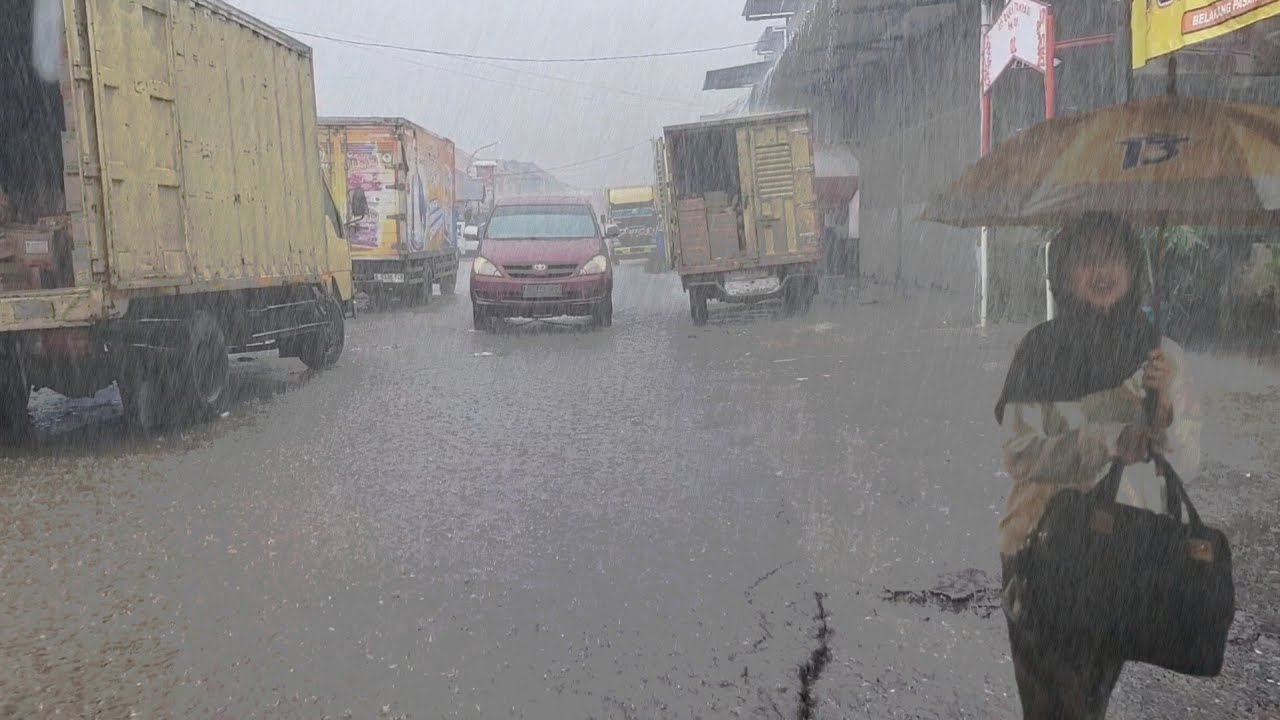 TERRIBLE RAIN IN A VERY BEAUTIFUL VILLAGE IN MY HOMELAND😍 - YouTube